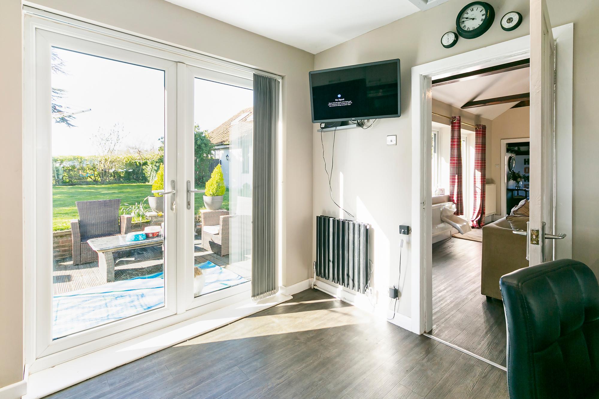 White Lodge Mill Lane Ellerton York | RM English